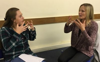 Private or online BSL Tuition - Sign Right